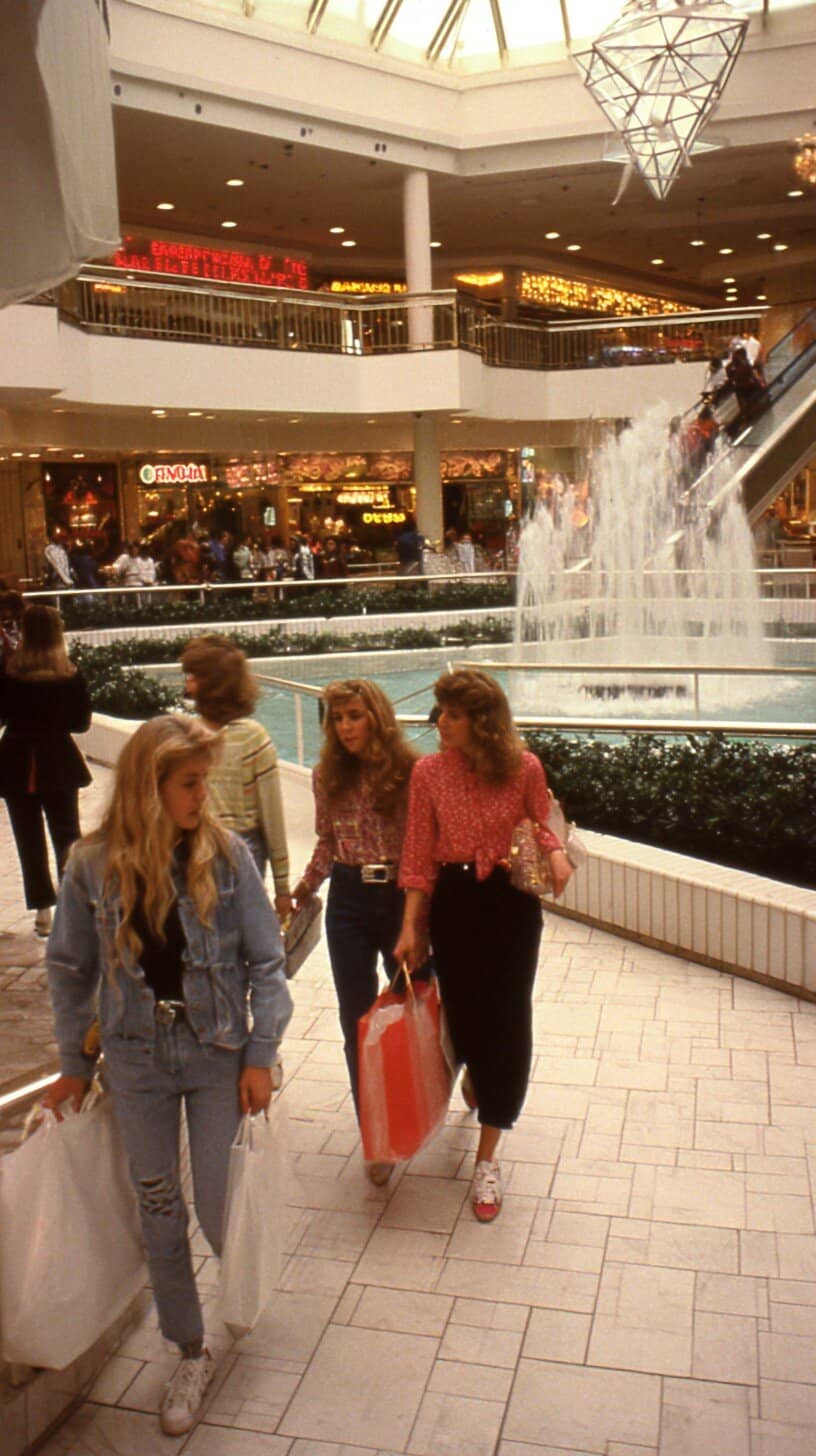 What Was High School Like in the 1980s? A Look at 1980s High Schoolers ...